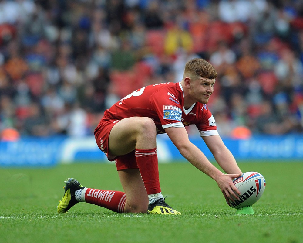 Olly Russell signs new Huddersfield deal | Love Rugby League