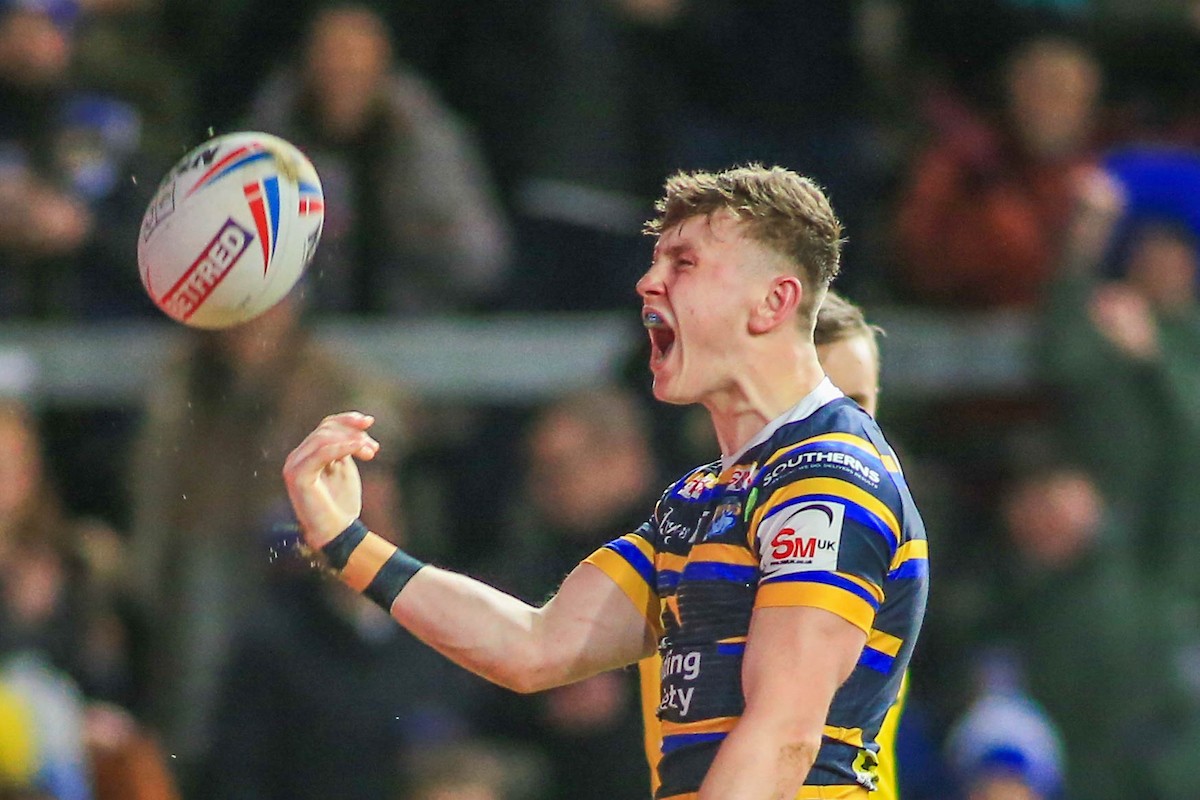 "He's such a threat" - Leeds coach full of praise for Harry Newman ...