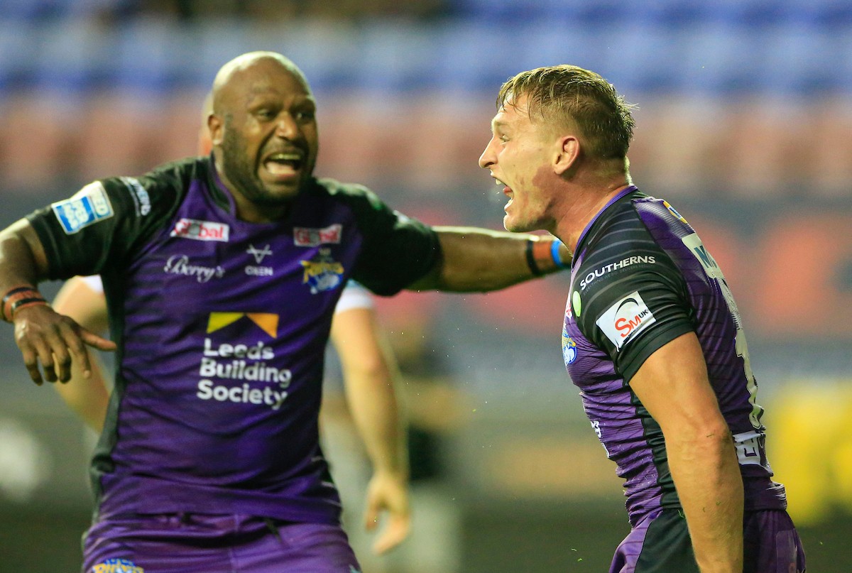 Wigan 0-14 Leeds: Rhinos keep play-off hopes alive | Love Rugby League