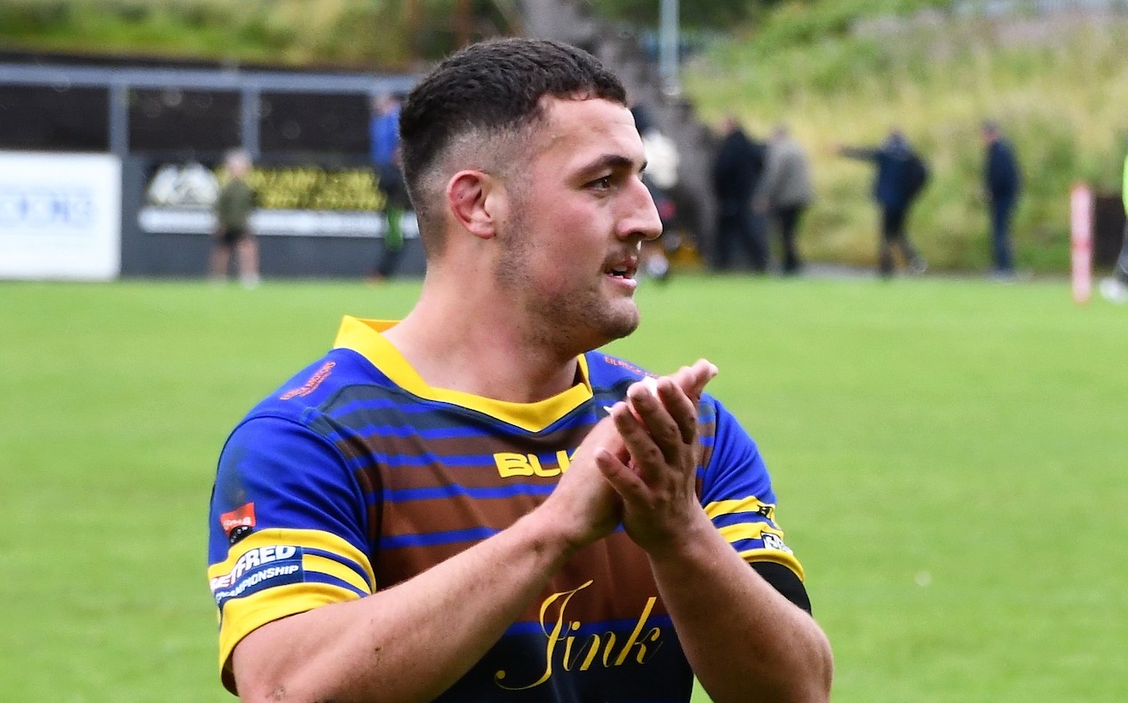 Whitehaven hand deal to Scotland World Cup hopeful Guy Graham