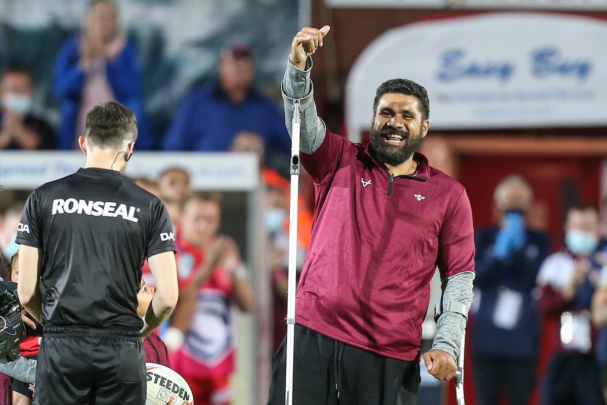 Mose Masoe heads home & Sinfield begins 101-mile run for Rob Burrow