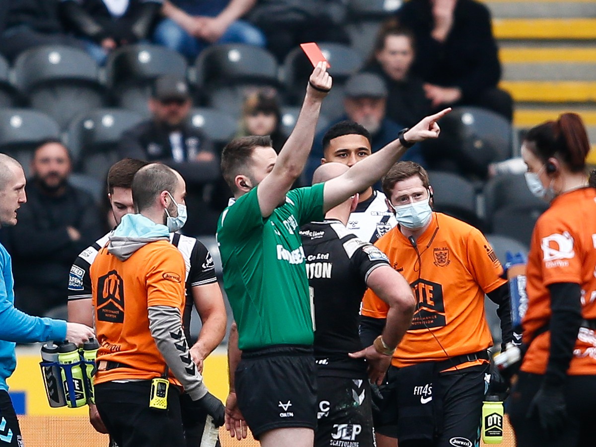 Everything said about Will Pryce red card on Sin Bin | Love Rugby League