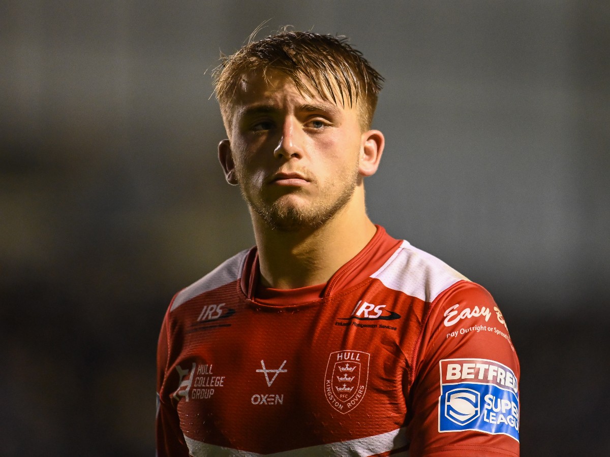 Mikey Lewis: Hull KR half-back ruled out long-term | Love Rugby League