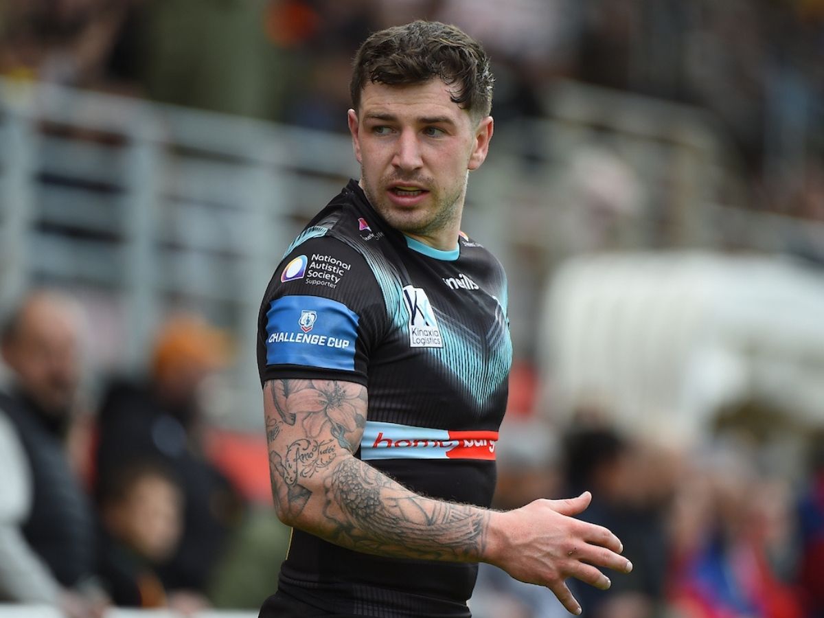 Kristian Woolf sets hopeful return fixture for centre Mark Percival