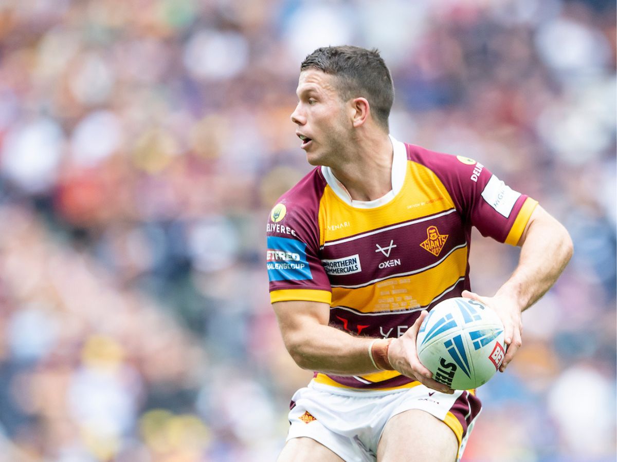 Former Huddersfield half-back Jack Cogger joins NRL champions