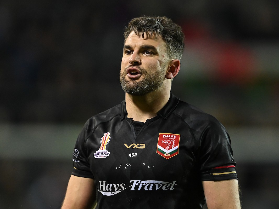 Duo depart Bradford as Wales captain heads to Batley | Love Rugby League