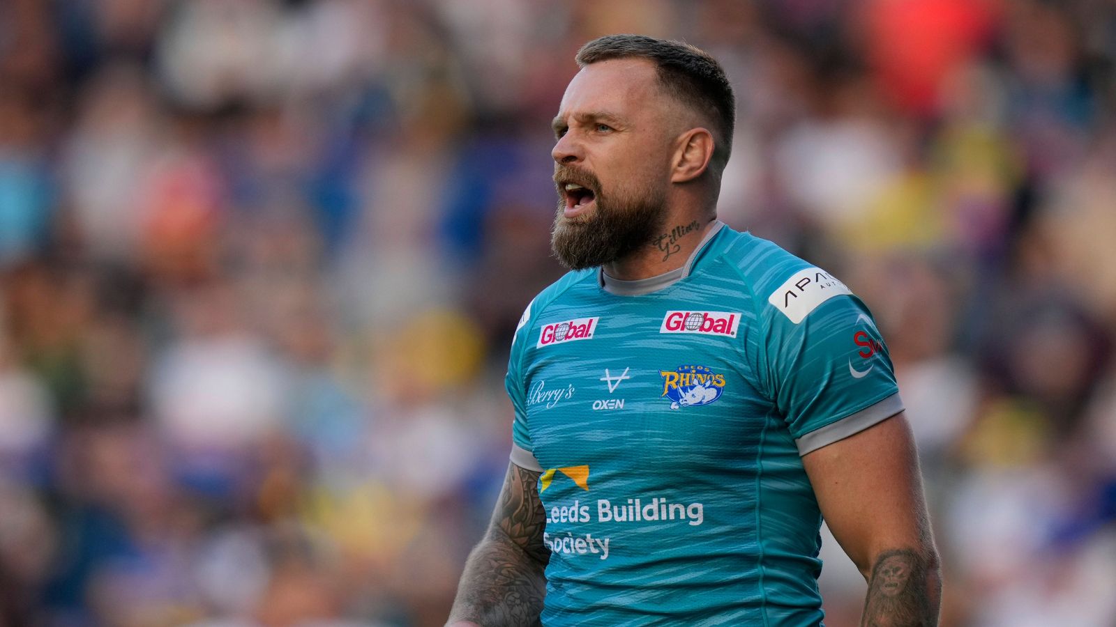 Leeds Rhinos: Blake Austin in come-and-get-me plea amid doubts over future
