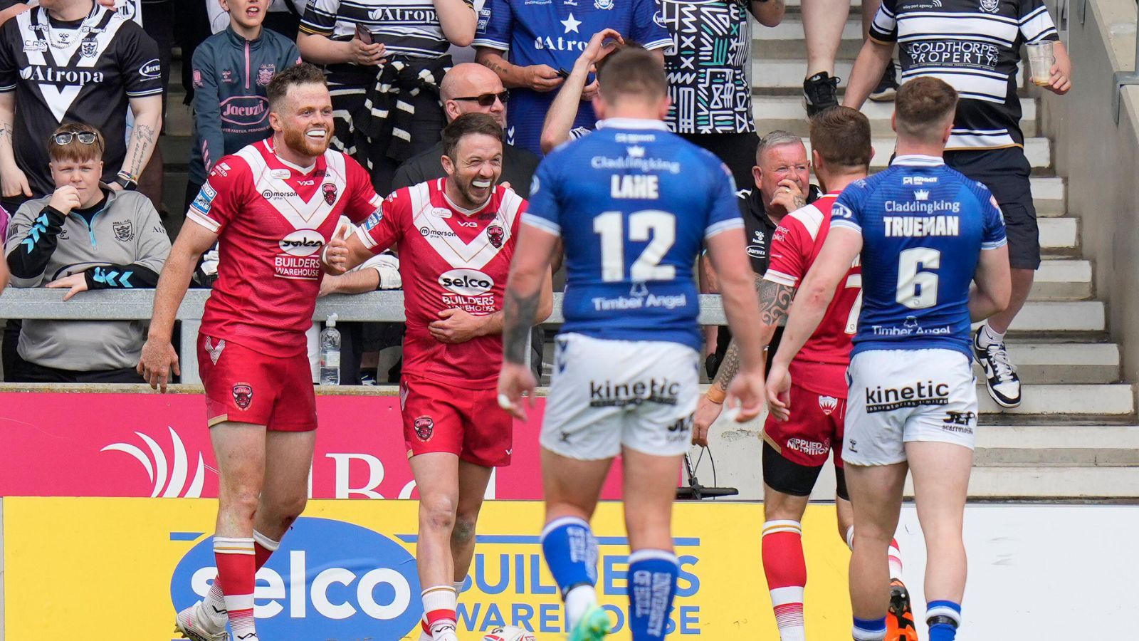 Salford Red Devils star full-back ‘courted by rival Super League clubs'