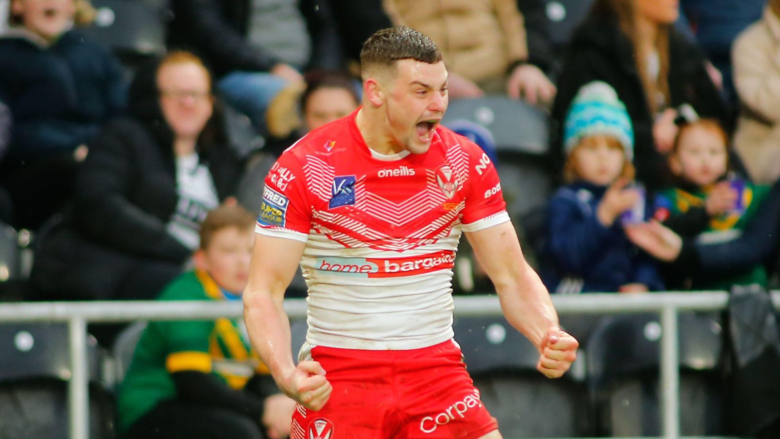 Castleford Tigers swoop for ex-St Helens back following stint in ...