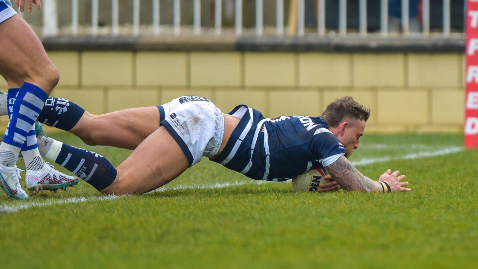 Salford Red Devils bring in seventh new signing as Championship ...