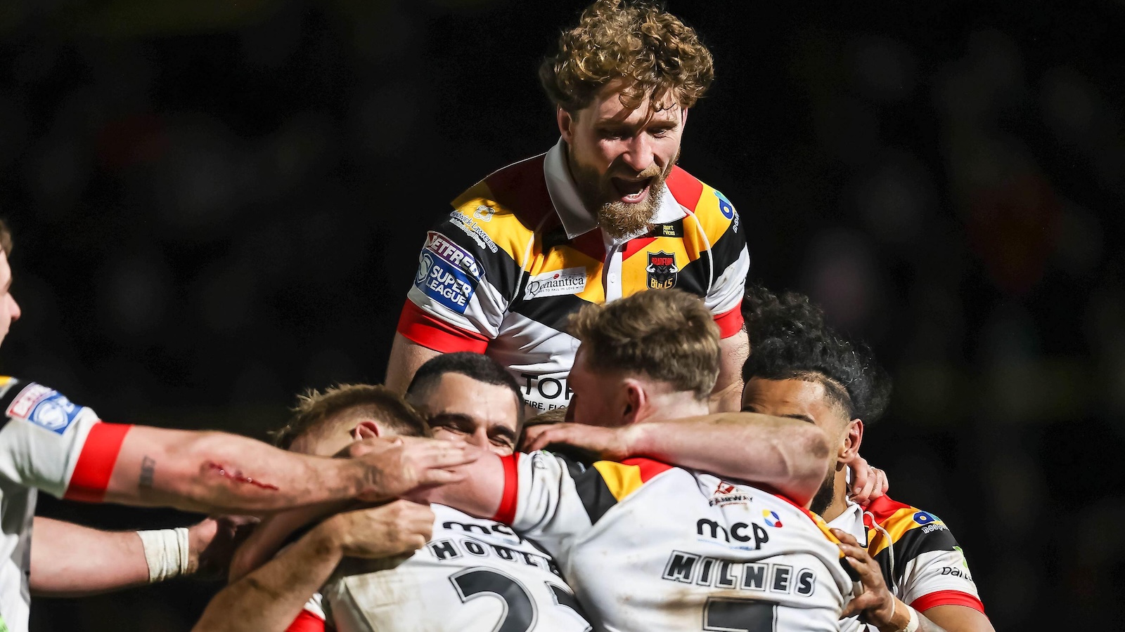 Bradford Bulls post huge attendance on Odsal Super League return