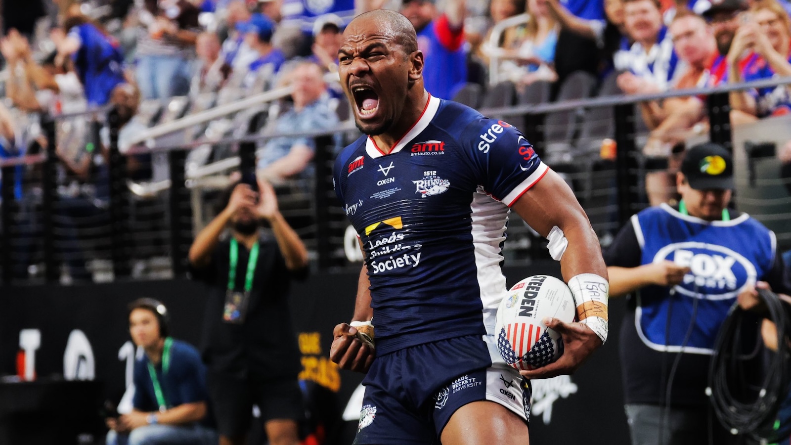 Las Vegas ratings from 2 to 10 as Leeds Rhinos destroy Hull KR