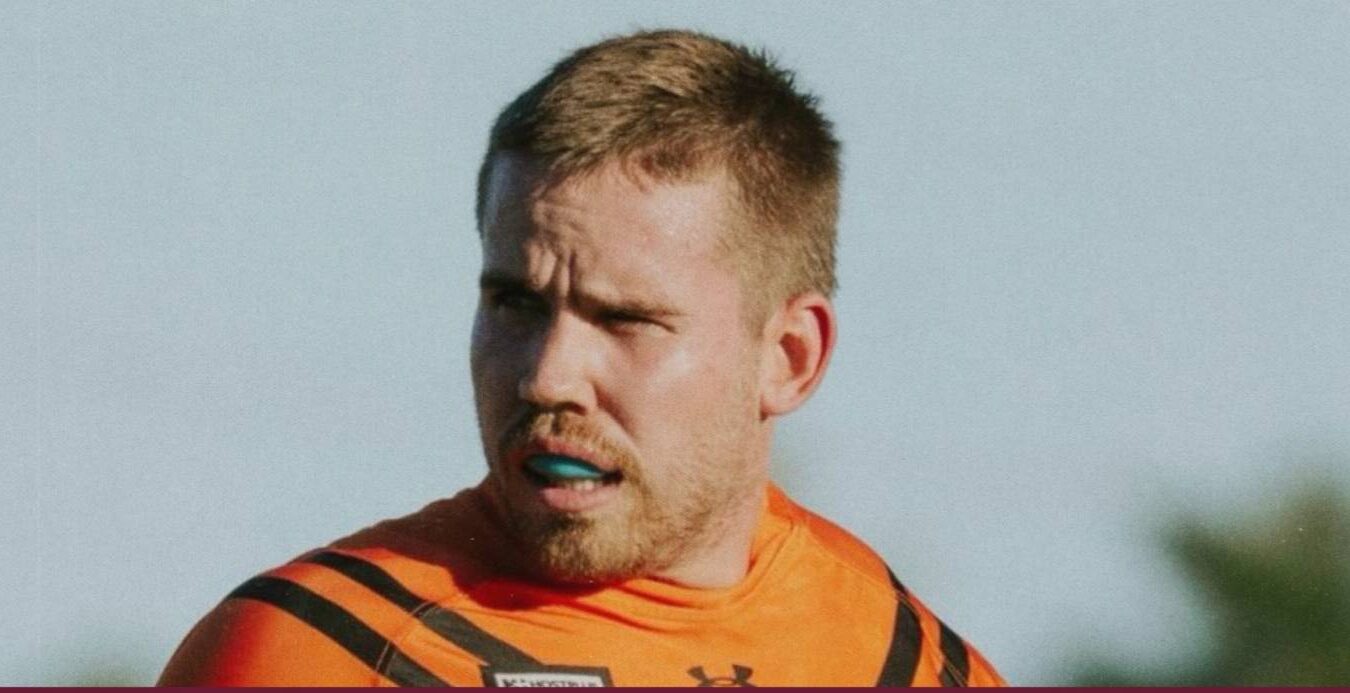 Huddersfield Giants sign forward in first Jim Lenihan signing