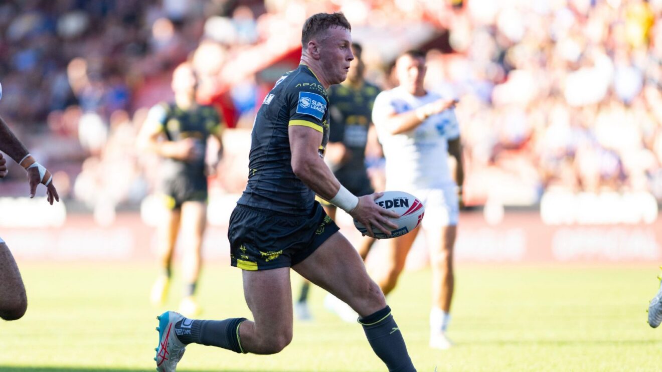 Leeds Rhinos boss' bold Harry Newman prediction amid hot streak